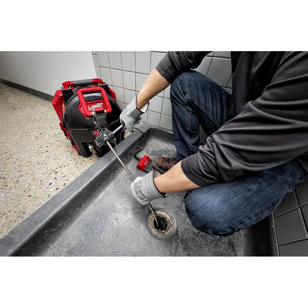 מוביל קפיץ אוטומטי Milwaukee Switch Pack - דנא המרכז לציוד אינסטלציה